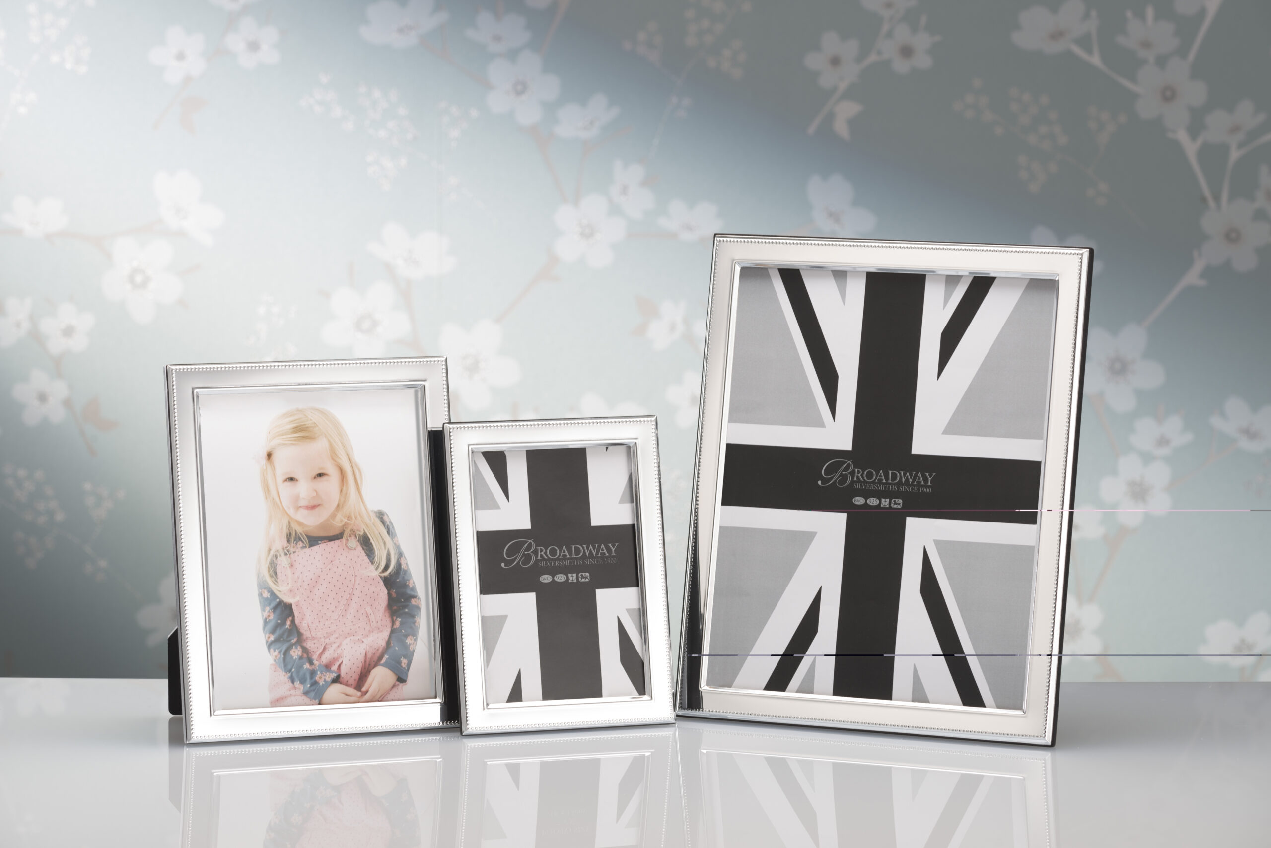 Hallmarked Camden Photo Frame 7x5in - Broadway Silver